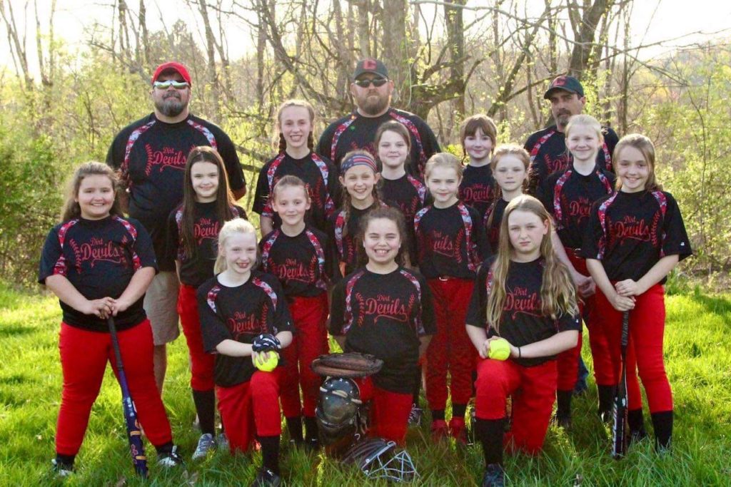 11U Calhoun Softball Teams End of Season Game – Ridgeview News