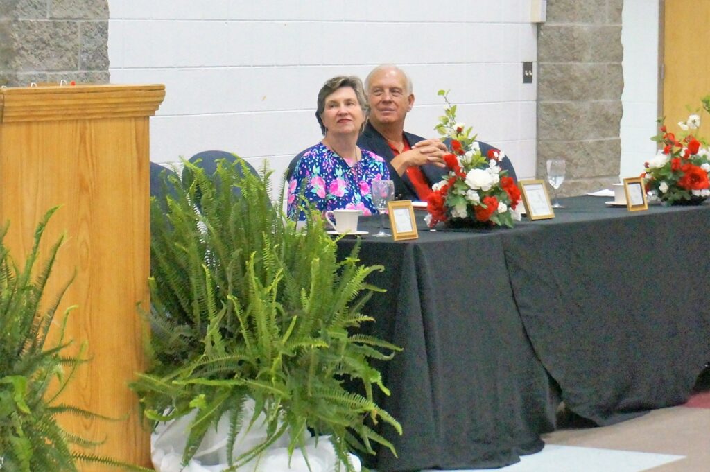 CMHS Highest Honors Banquet – Ridgeview News